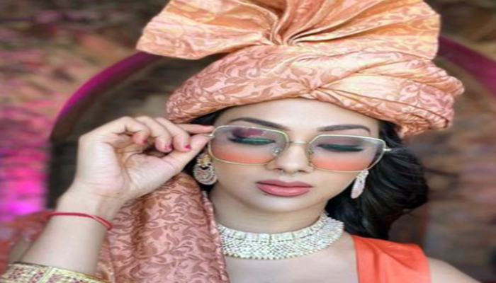 Namrata Malla: एक बार फिर नम्रता ने अपनी कातिलाना अदाओं से फैंस को किया ...