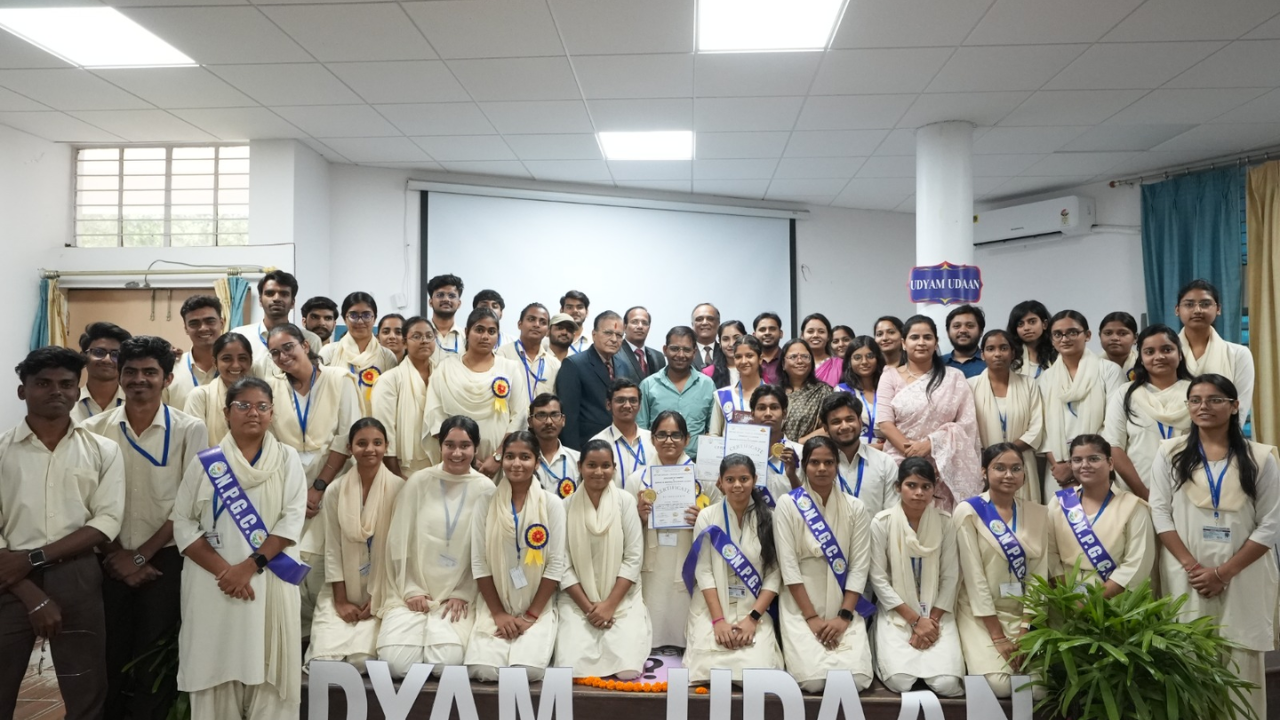 NPGC: पढ़ाई के साथ कैसे करें कामई, छात्रों को टीचर्स कर रहे हैं ट्रेन ...