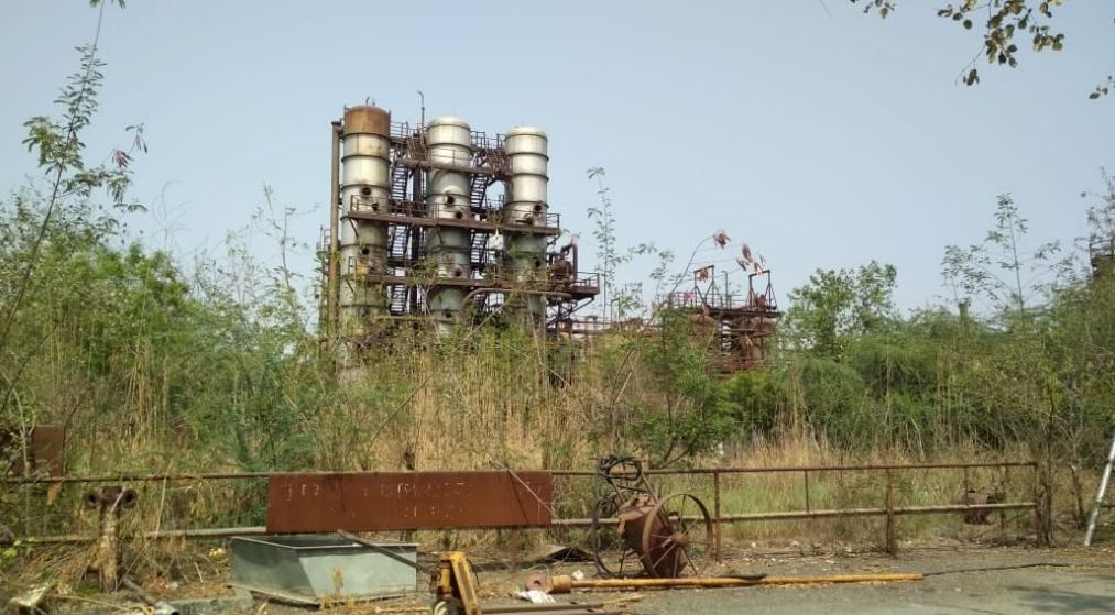 Bareilly: 1999 से बंद पड़ी रबड़ फैक्ट्री...कर्मचारियों का भुगतान लटका ...