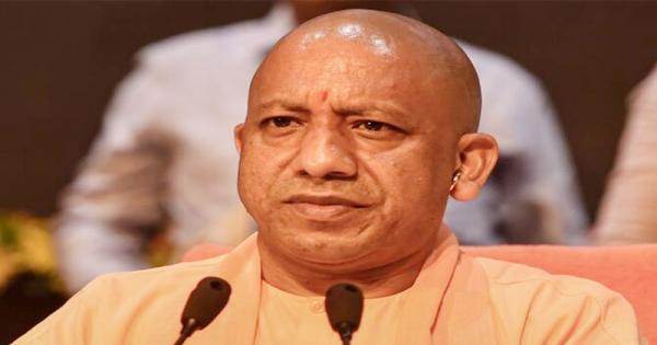 सीएम योगी ने अधिकारियों को दिया निर्देश- महायोजना लागू करने में अब देर ...